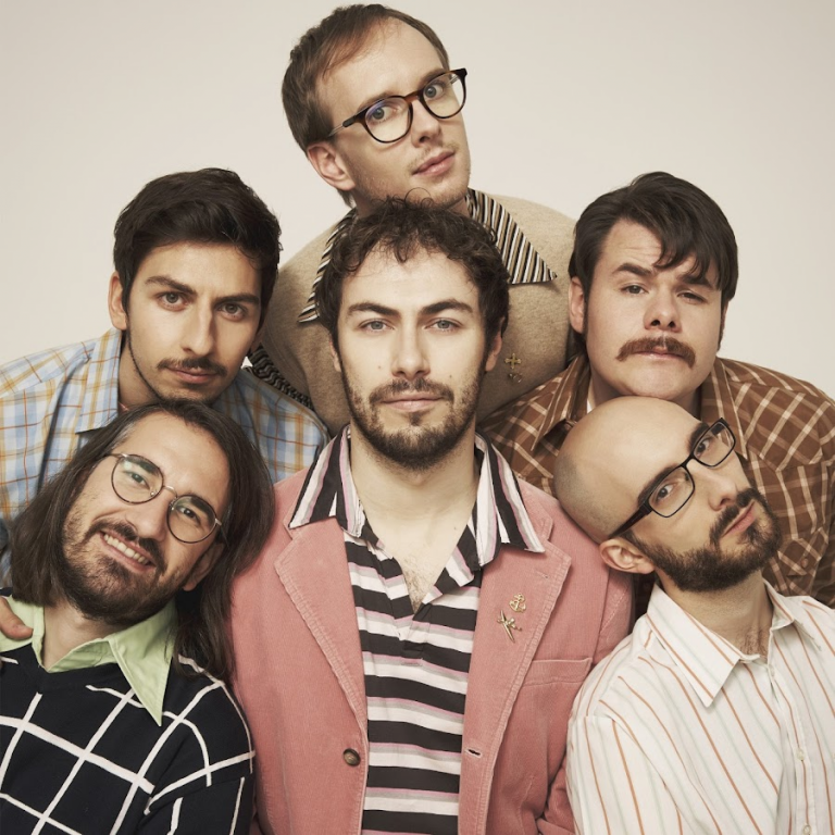 Giovani Wannabe: testo del singolo del 2022 dei PTN